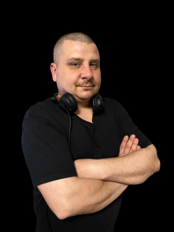 Arhivă Team Members - Radio CFM